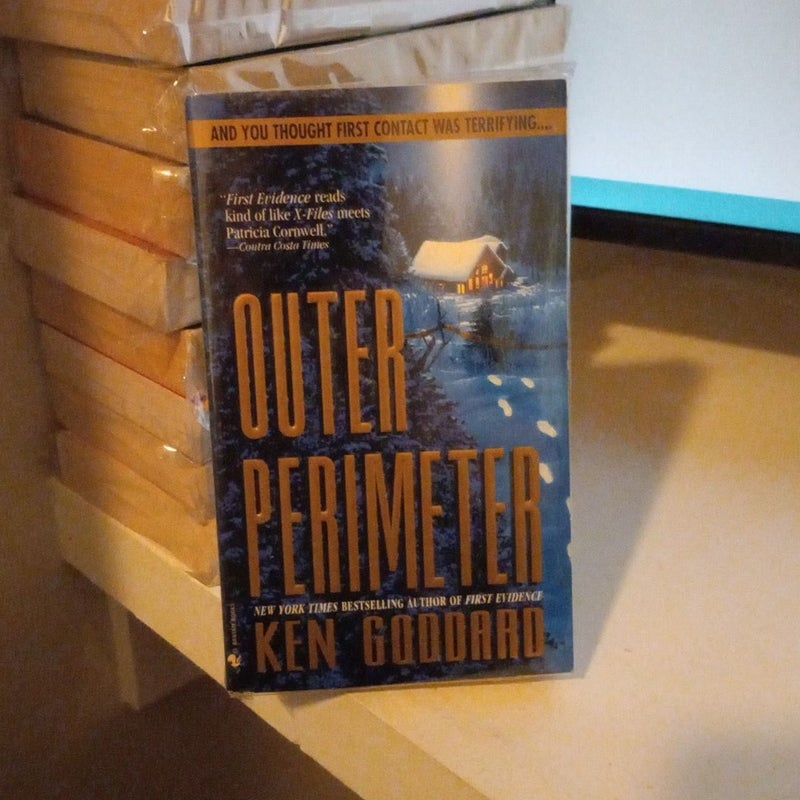 Outer Perimeter by Ken Goddard, Paperback | Pangobooks