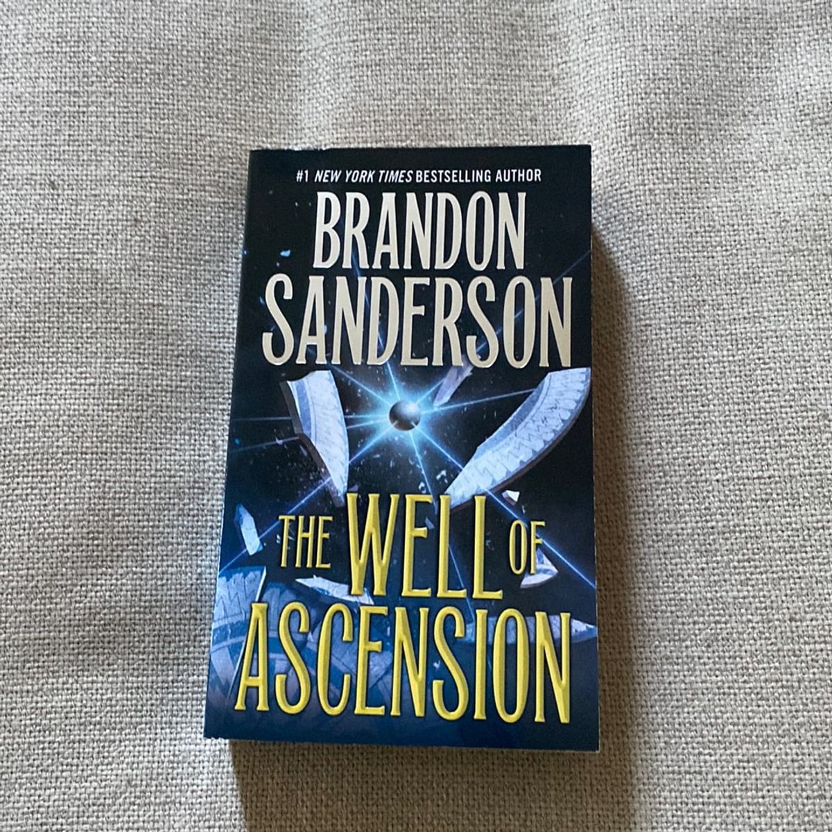 The Well of Ascension by Brandon Sanderson, Paperback | Pangobooks