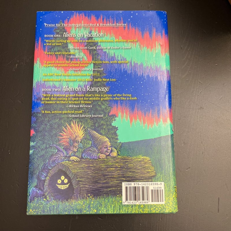 Aliens in Disguise by Clete Barrett Smith, Hardcover | Pangobooks