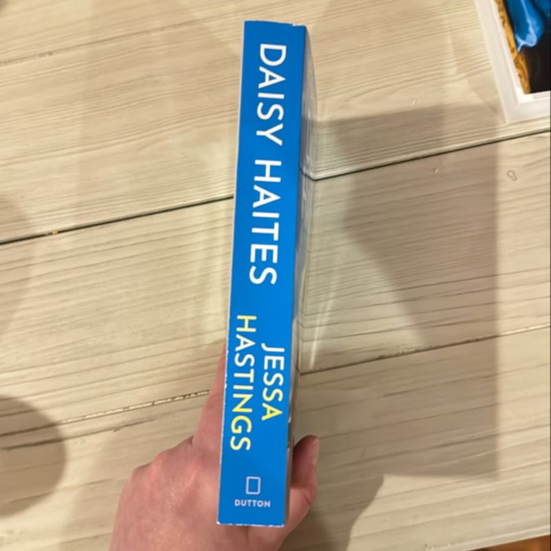 Daisy Haites by Jessa Hastings, Paperback | Pangobooks