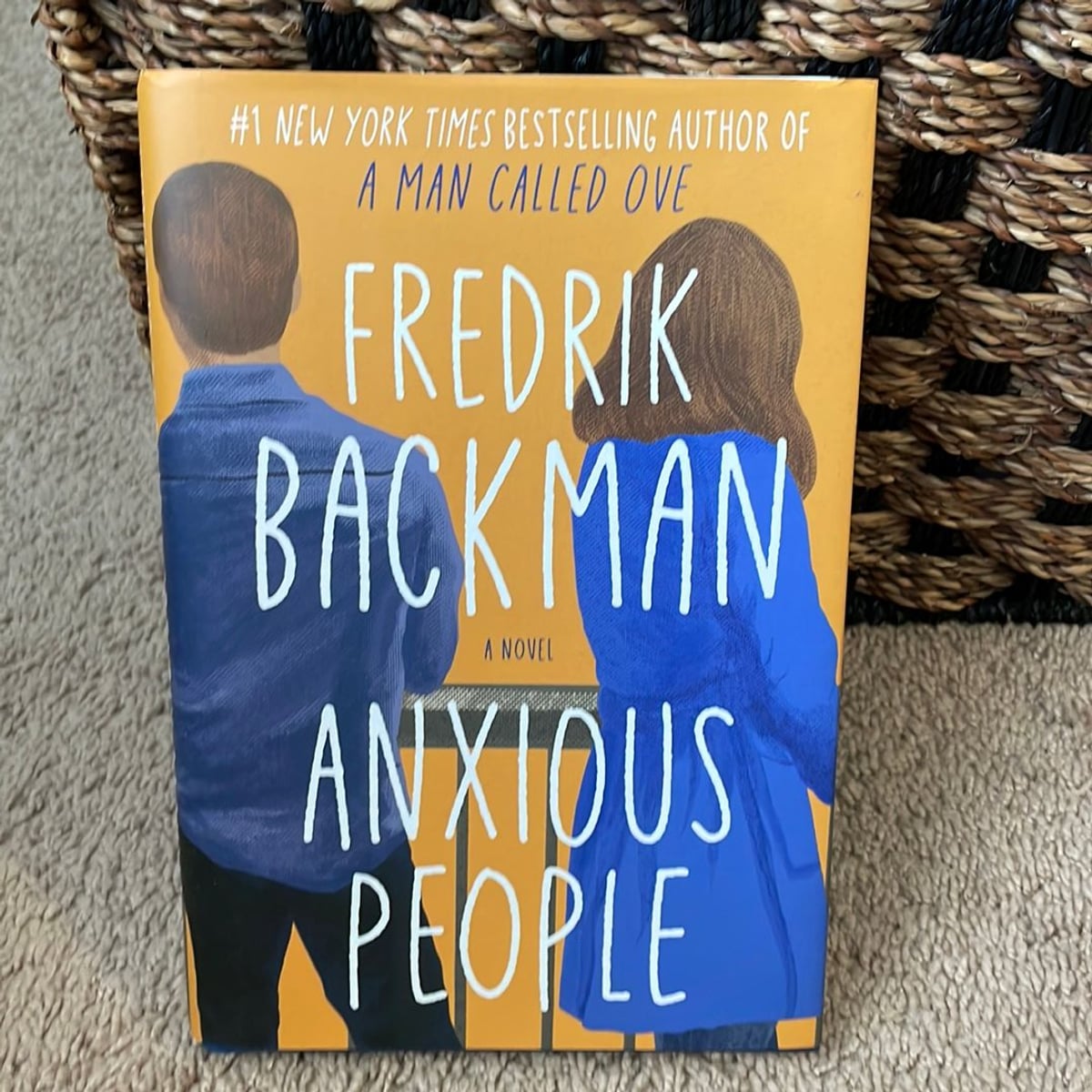 Anxious People by Fredrik Backman, Hardcover | Pangobooks