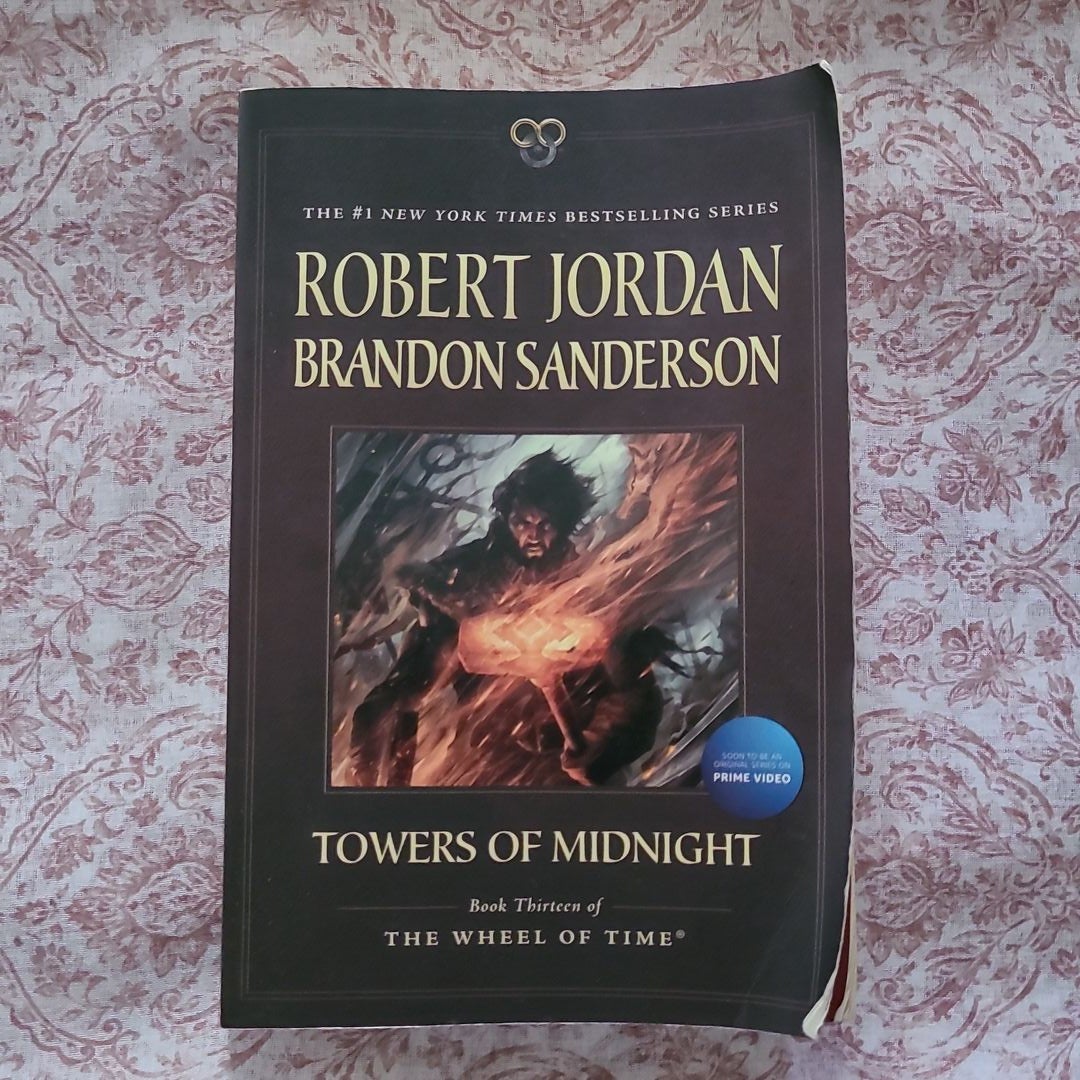 Towers of Midnight by Robert Jordan, Paperback | Pangobooks