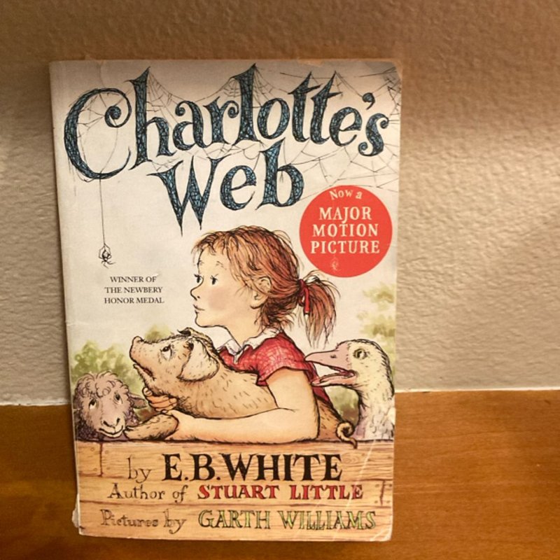 Charlotte‘s Web by E.B. White, Paperback | Pangobooks