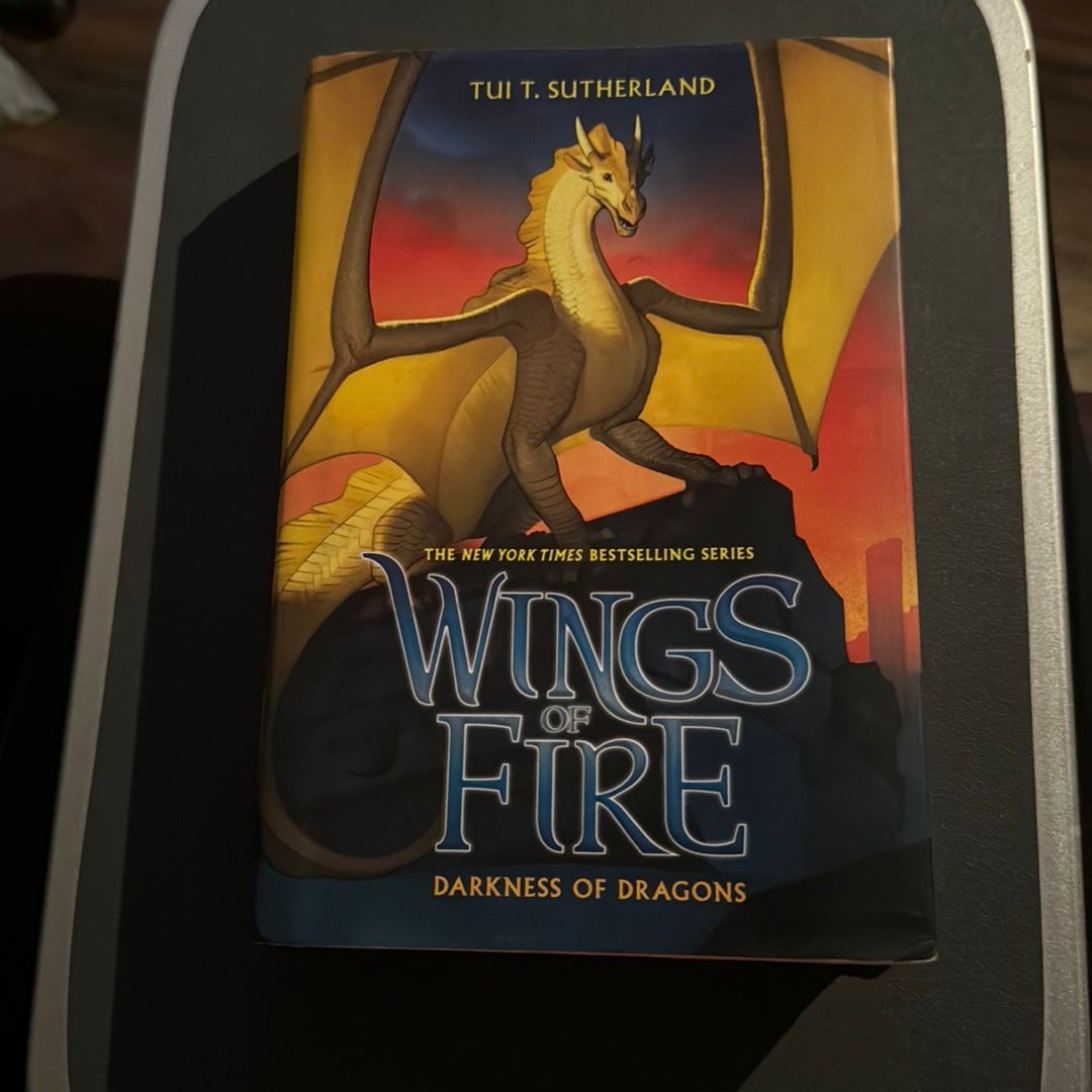 Darkness of Dragons by Tui T. Sutherland