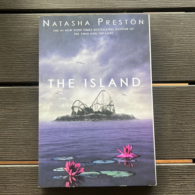 The Island by Natasha Preston, Paperback | Pangobooks