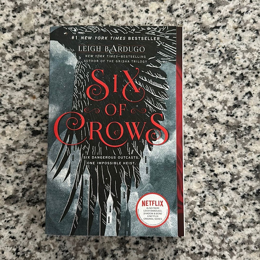 Six of Crows by Leigh Bardugo, Paperback | Pangobooks