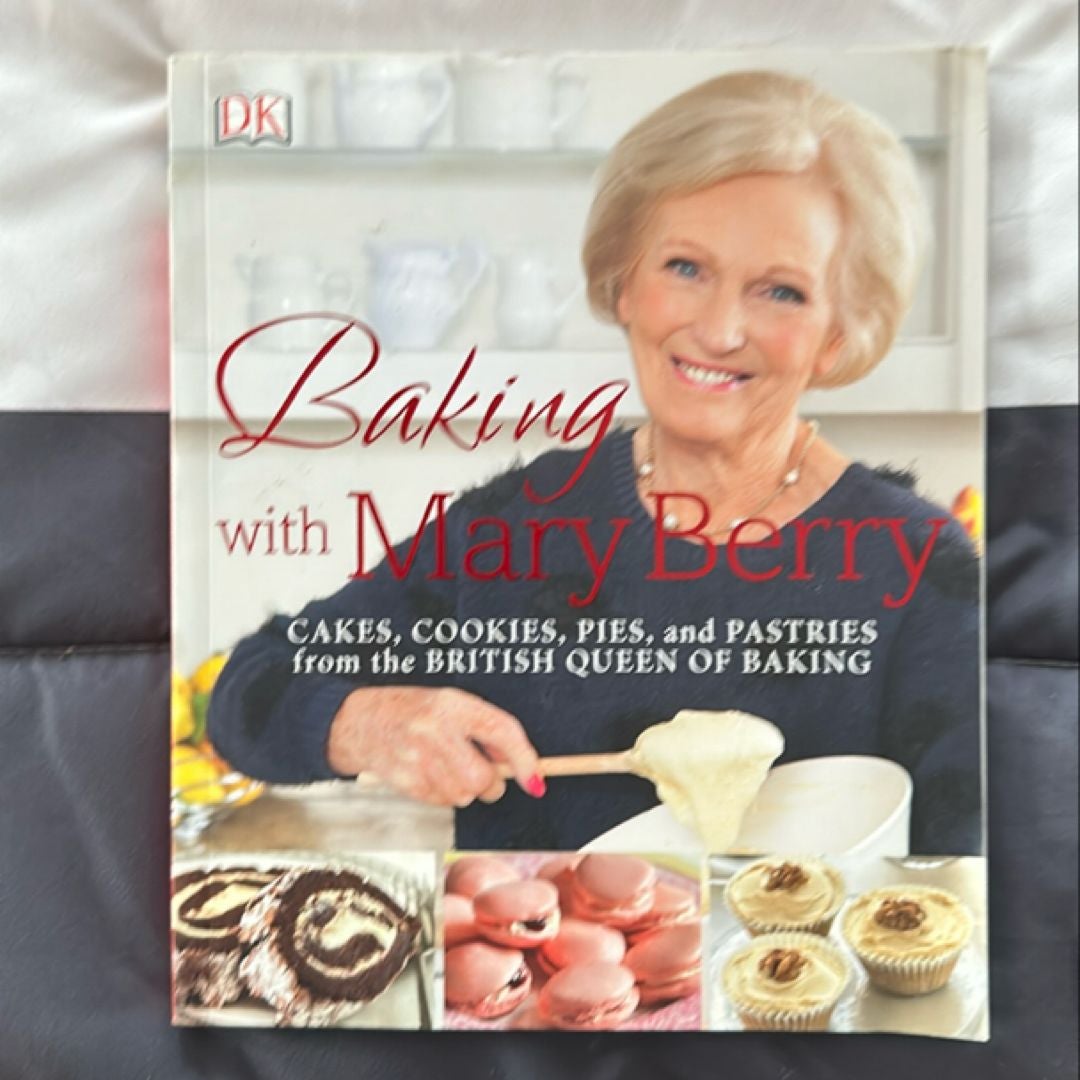 Baking with Mary Berry by Mary Berry