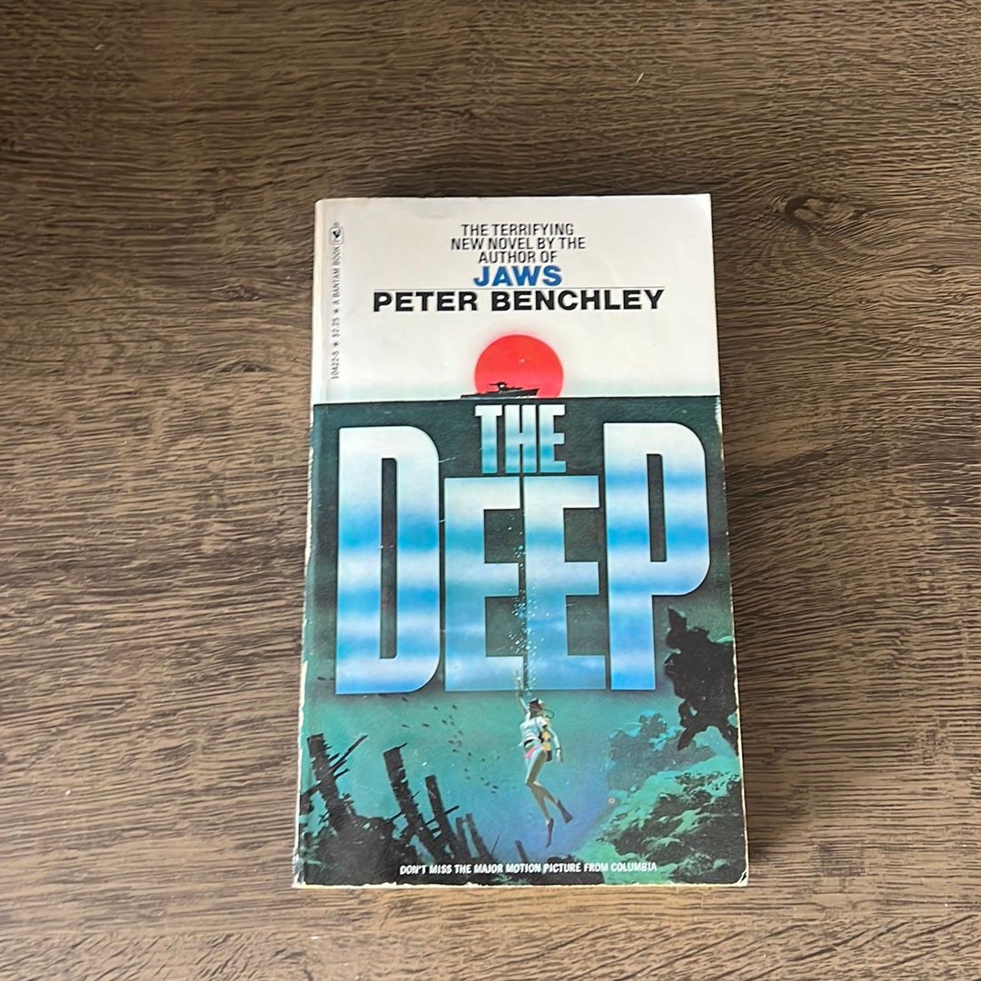 The Deep by Peter Benchley, Paperback | Pangobooks