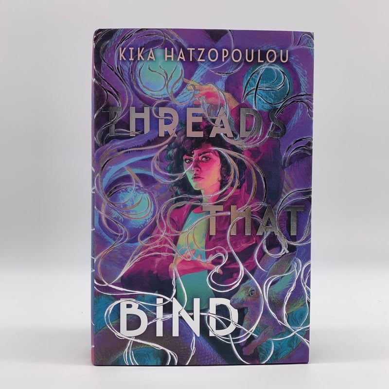 Fairyloot Exclusive Threads That Bind Signed Sprayed Edge by Kika ...