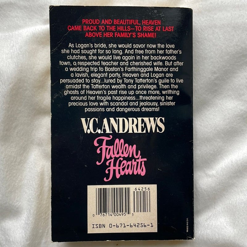 Fallen Hearts by , Paperback | Pangobooks