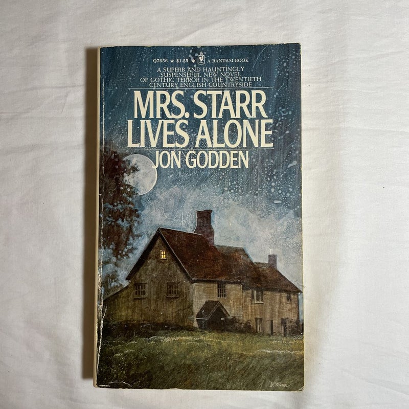 Mrs Starr Lives Alone by Jon Godden, Paperback | Pangobooks