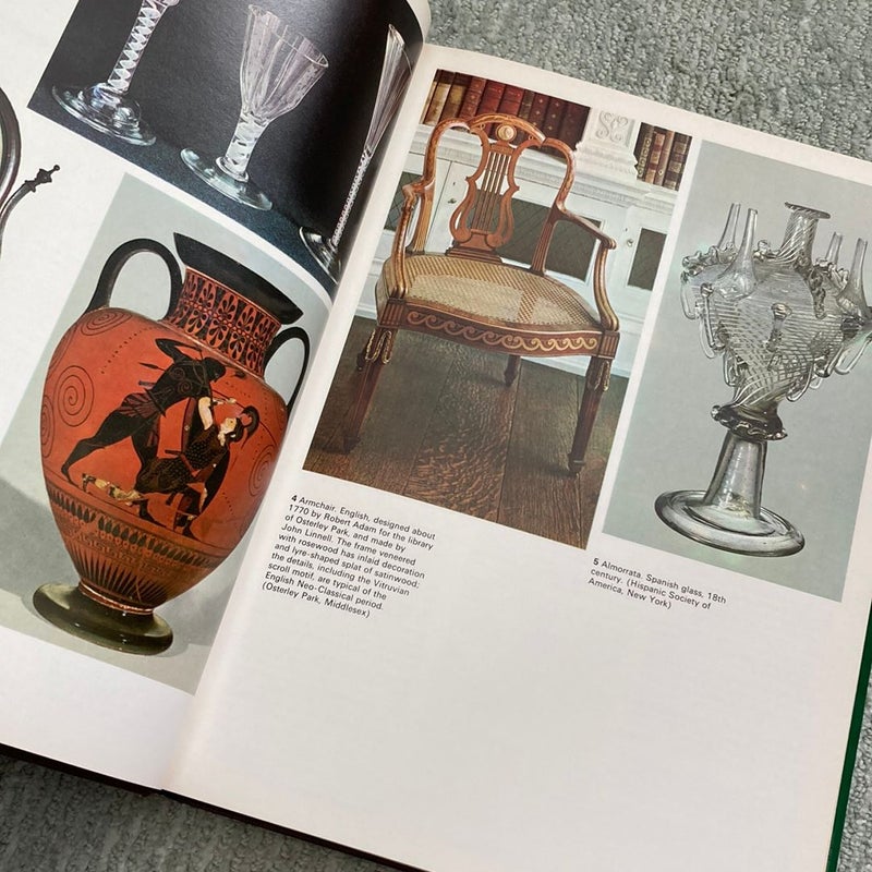 The Antique Collectors' Illustrated Dictionary by David Mountfield ...