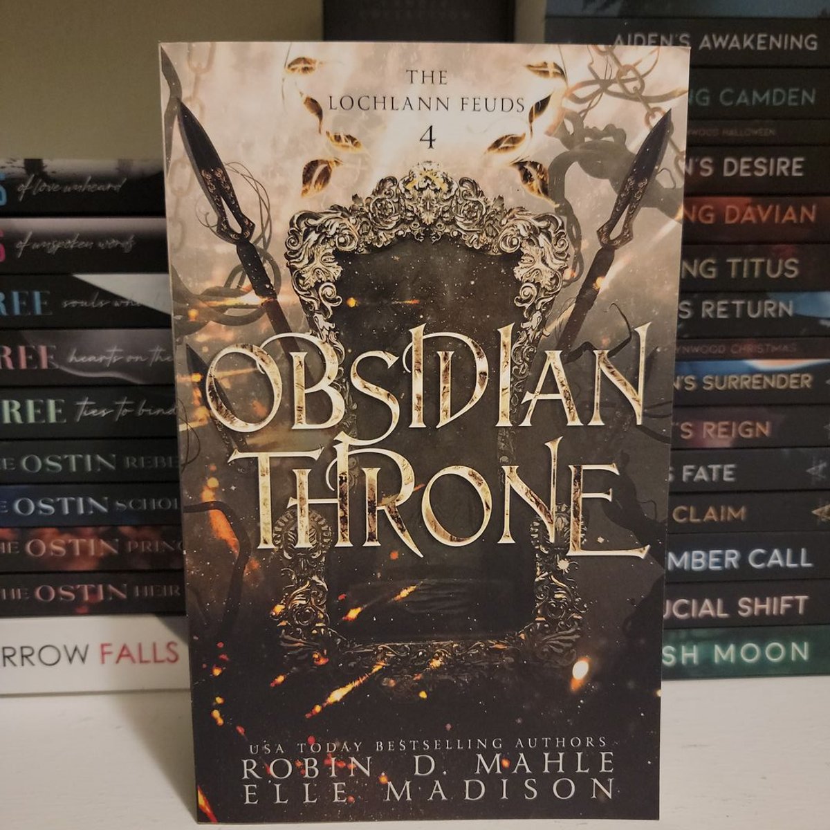 Obsidian Throne by Elle Madison, Robin Mahle