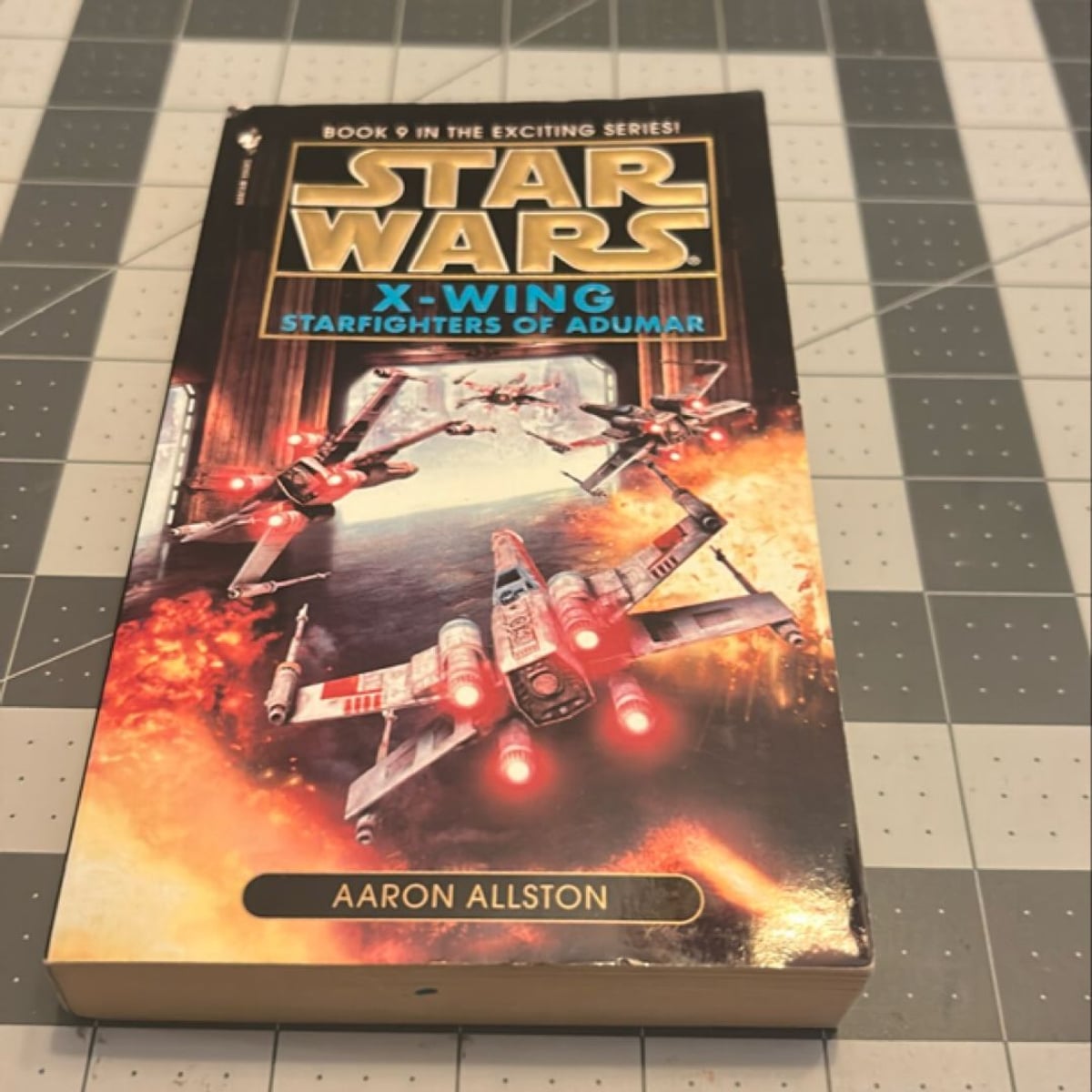 Starfighters of Adumar: Star Wars Legends (X-Wing) by Aaron Allston