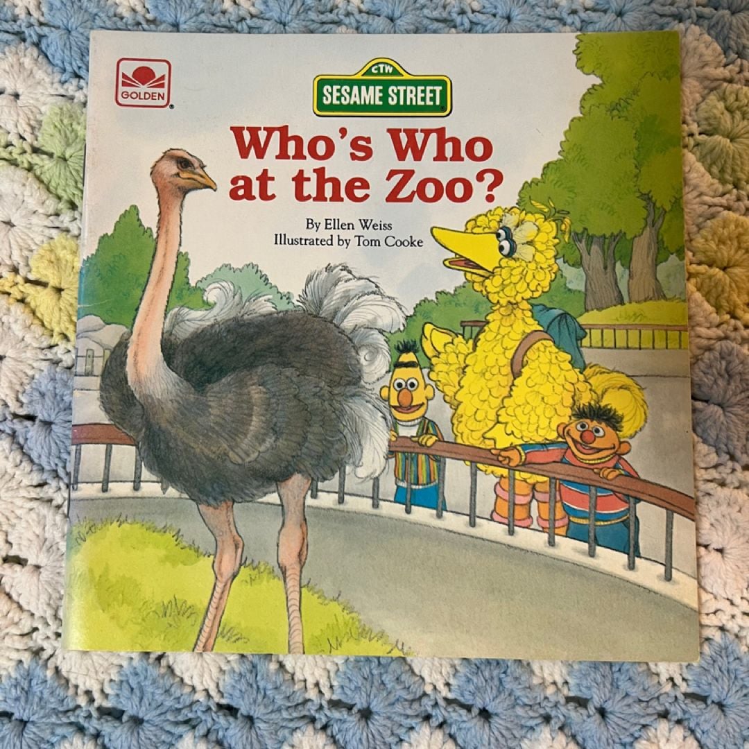 Sesame Street Who’s Who at the Zoo? by Ellen Weiss , Paperback | Pangobooks