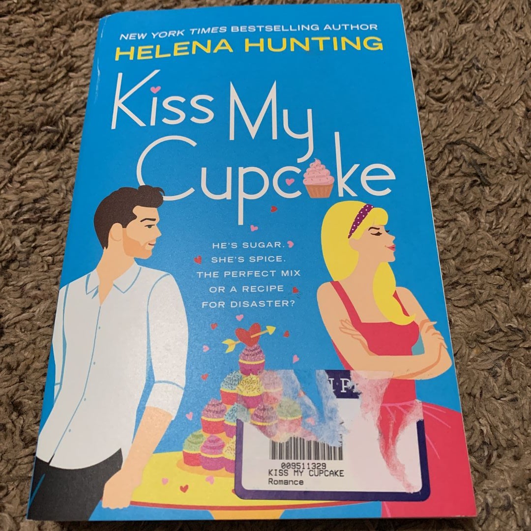 Kiss My Cupcake by Helena Hunting, Paperback | Pangobooks