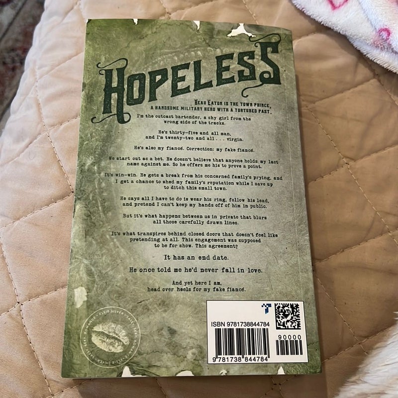 Hopeless (Special Edition Mirror Cover) by Elsie Silver , Paperback | Pangobooks