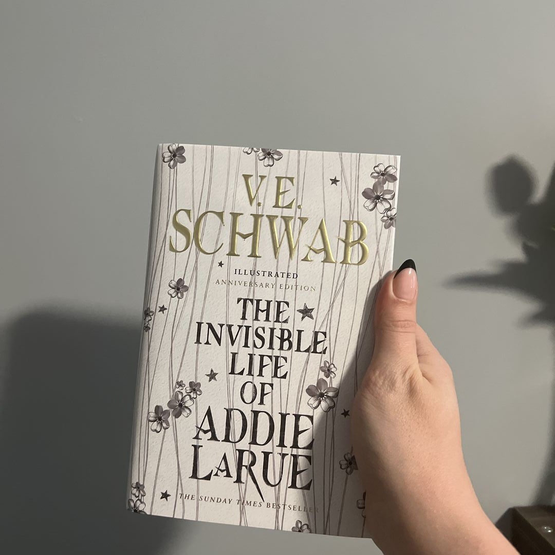 The Invisible Life of Addie Larue by Victoria Schwab, Hardcover ...