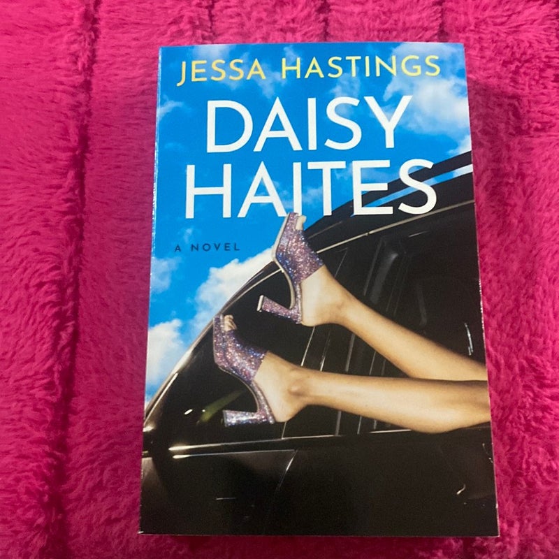 Daisy Haites by Jessa Hastings, Paperback | Pangobooks