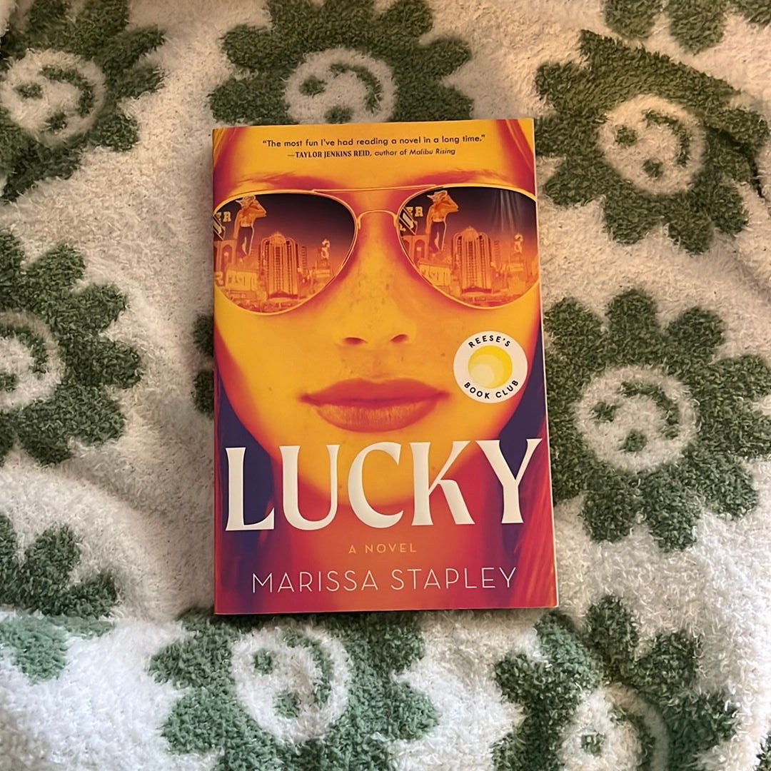 Lucky by Marissa Stapley, Paperback | Pangobooks