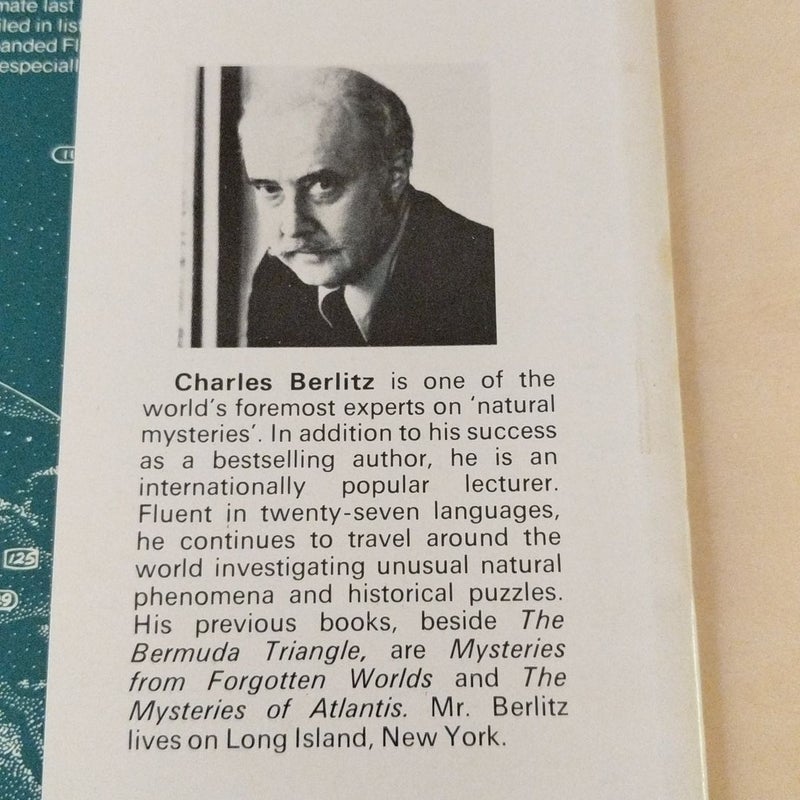 Without A Trace by Charles Berlitz, Hardcover | Pangobooks