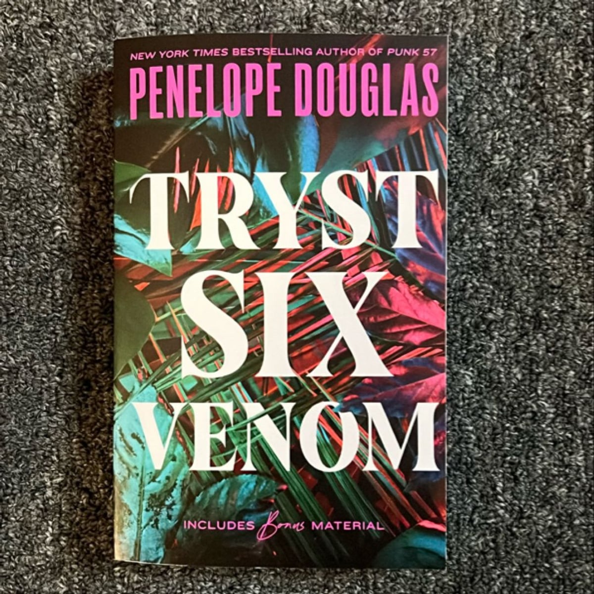Tryst Six Venom by Penelope Douglas, Paperback | Pangobooks