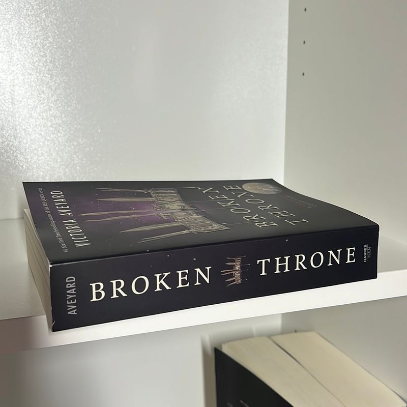 Broken Throne: a Red Queen Collection by Victoria Aveyard, Paperback | Pangobooks