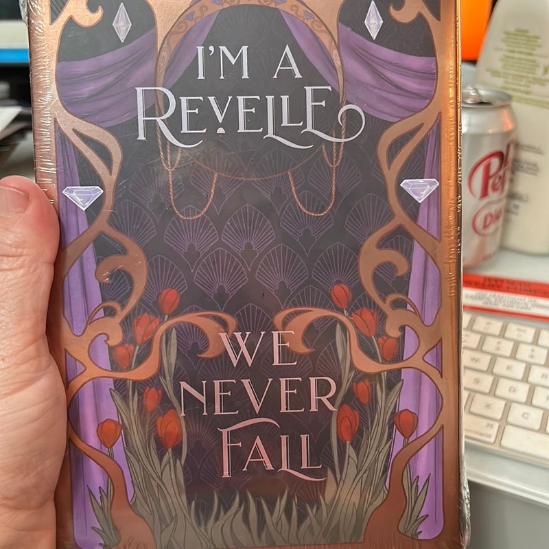 Revelle by Lyssa Mia Smith, Hardcover | Pangobooks