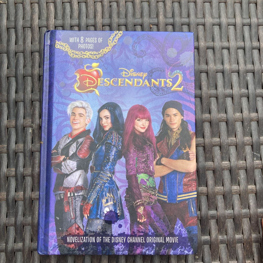 Descendants 2 Junior Novel by Eric Geron, Hardcover | Pangobooks