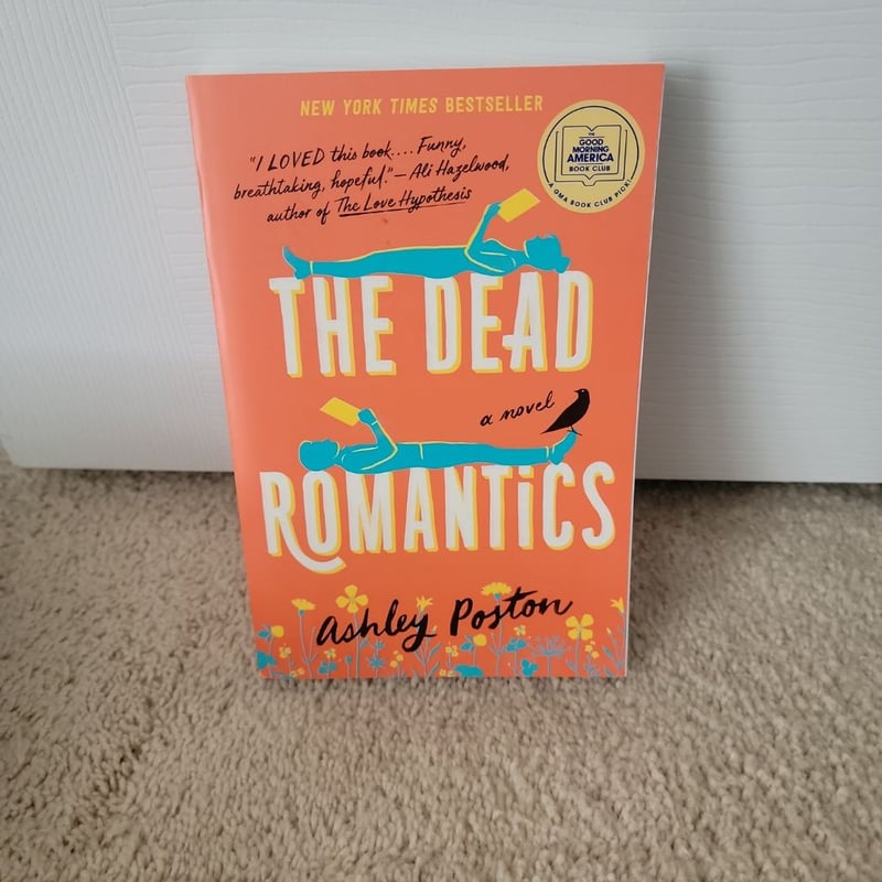 The Dead Romantics by Ashley Poston, Paperback | Pangobooks
