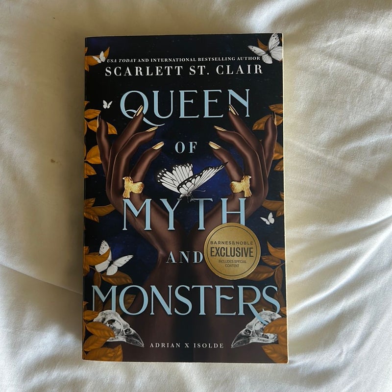 Queen of Myth and Monsters by Scarlett St. Clair, Paperback | Pangobooks