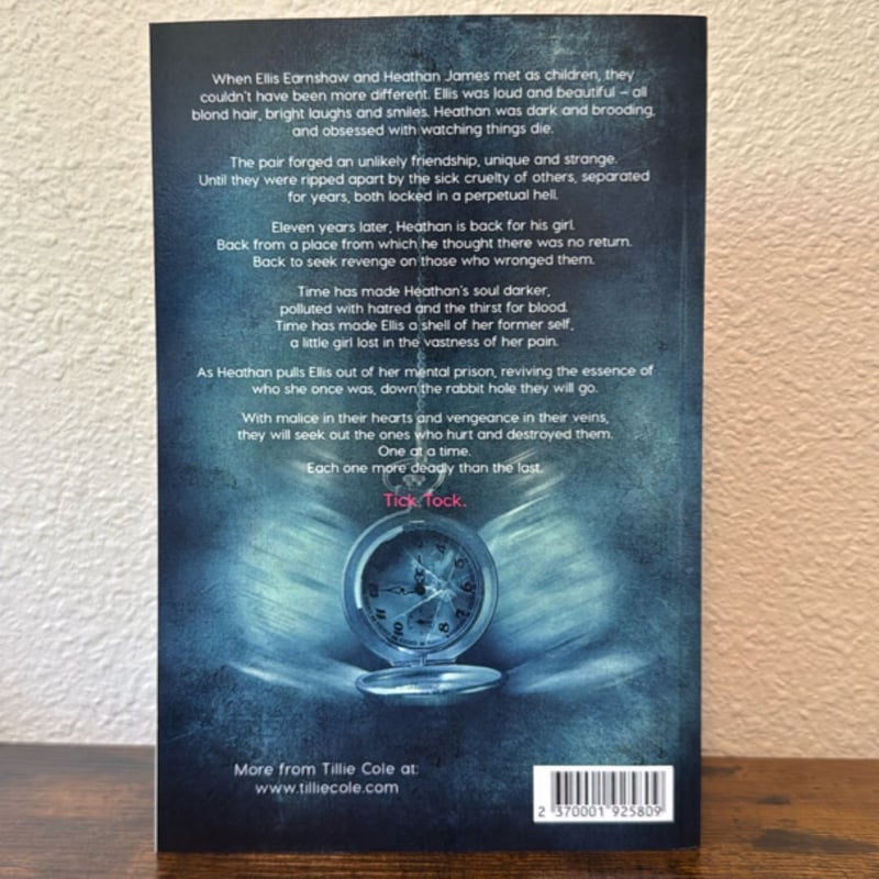 Sick Fux by Tillie Cole, Paperback | Pangobooks