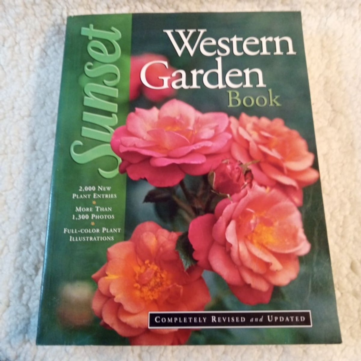 Western Garden Book by Kathleen Brenzel