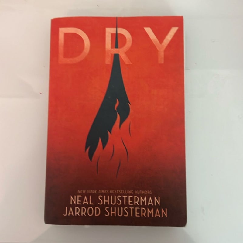Dry by Neal Shusterman; Jarrod Shusterman, Paperback | Pangobooks