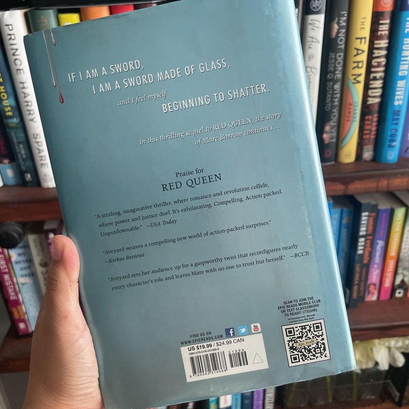 Glass Sword by Victoria Aveyard, Hardcover | Pangobooks