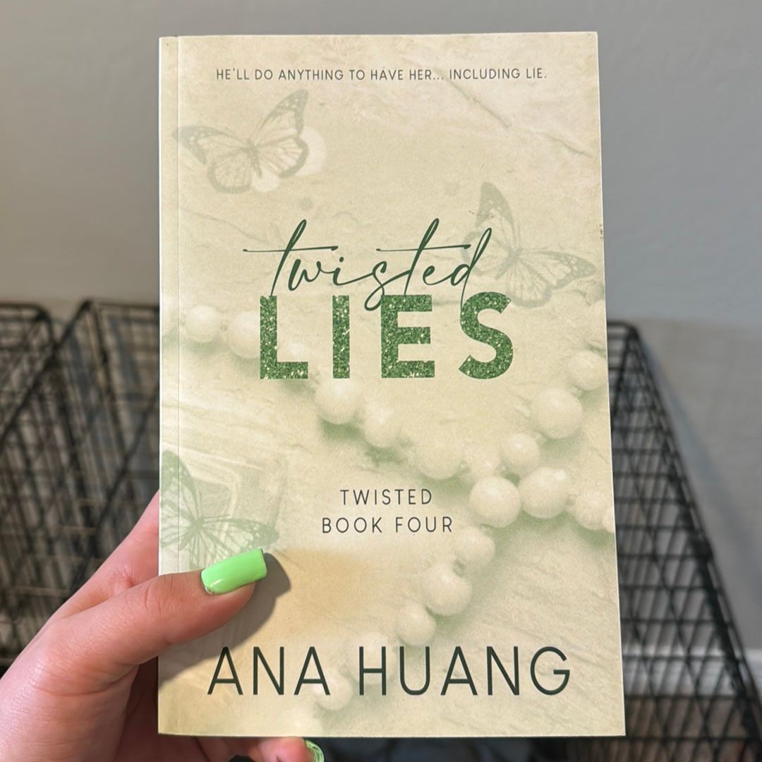 Twisted Lies - Special Edition by Ana Huang, Paperback | Pangobooks