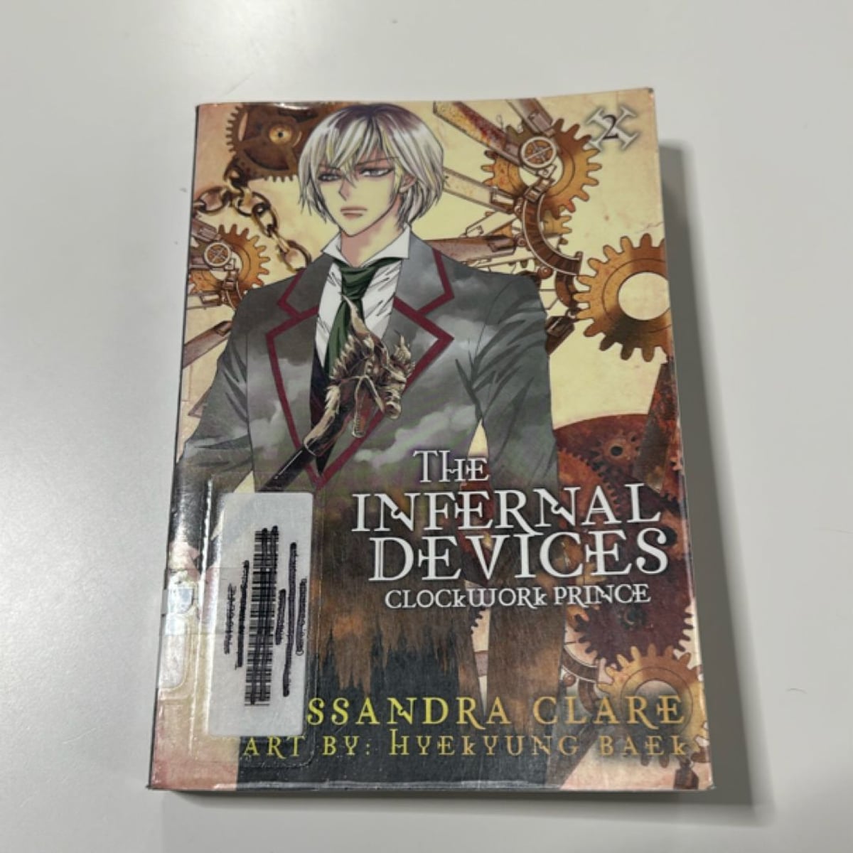 The Infernal Devices: Clockwork Prince by Cassandra Clare, HyeKyung Baek