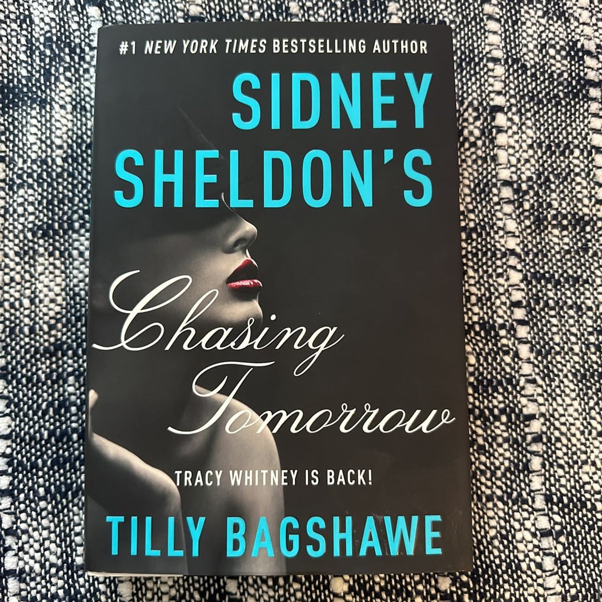 Sidney Sheldon's Chasing Tomorrow by Sidney Sheldon, Hardcover | Pangobooks