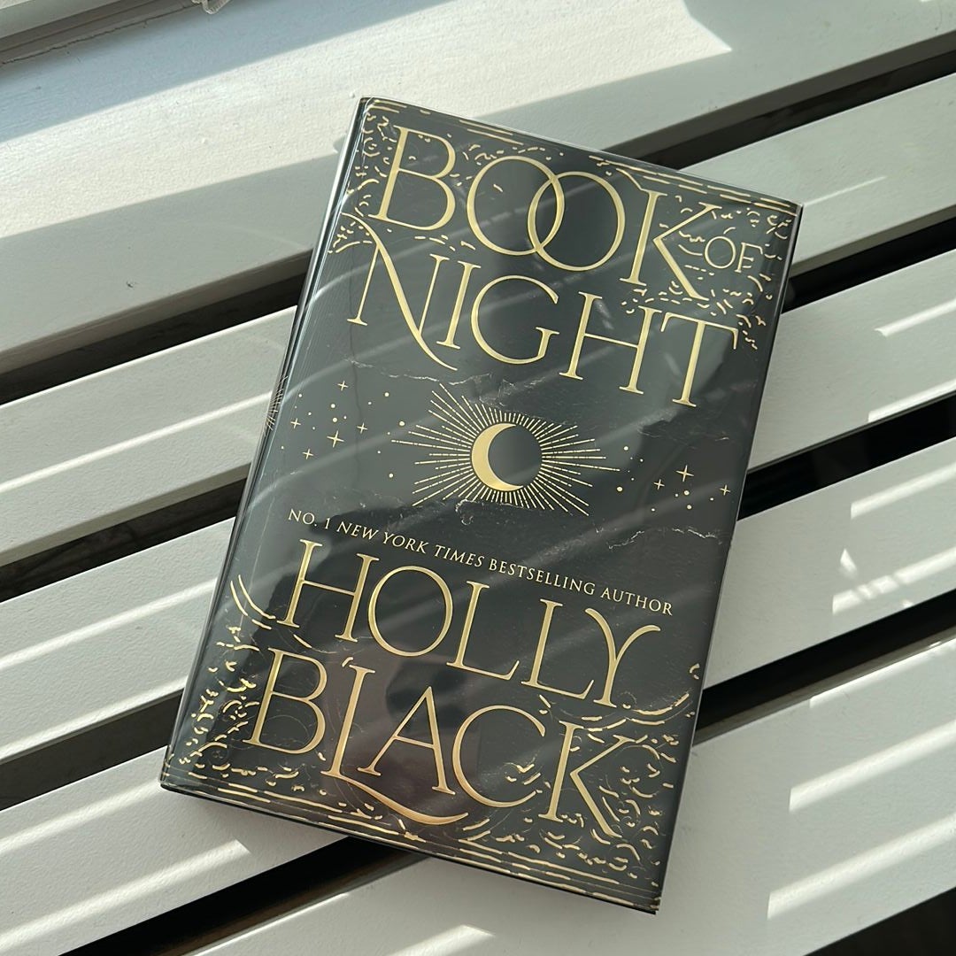 Book of Night (FairyLoot) by Holly Black, Hardcover | Pangobooks