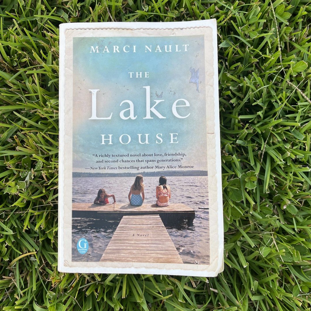 The Lake House by Marci Nault, Paperback | Pangobooks