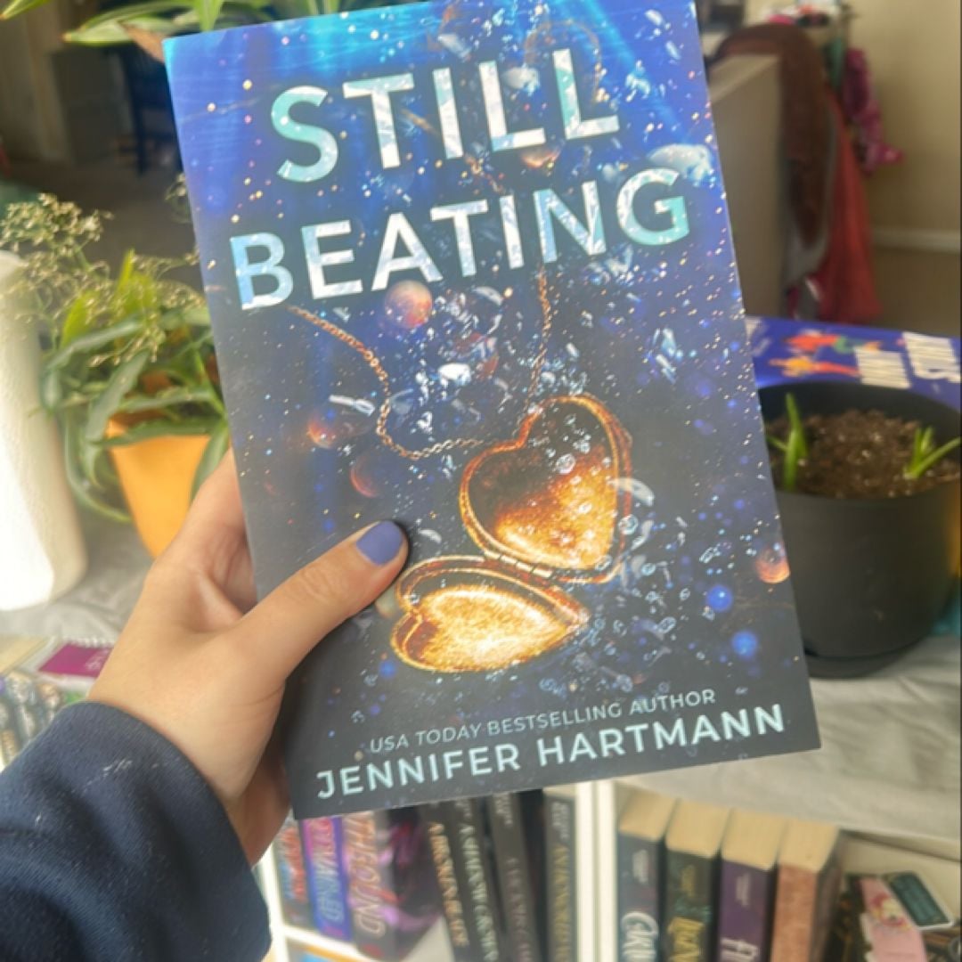Still Beating by Jennifer Hartmann, Paperback | Pangobooks