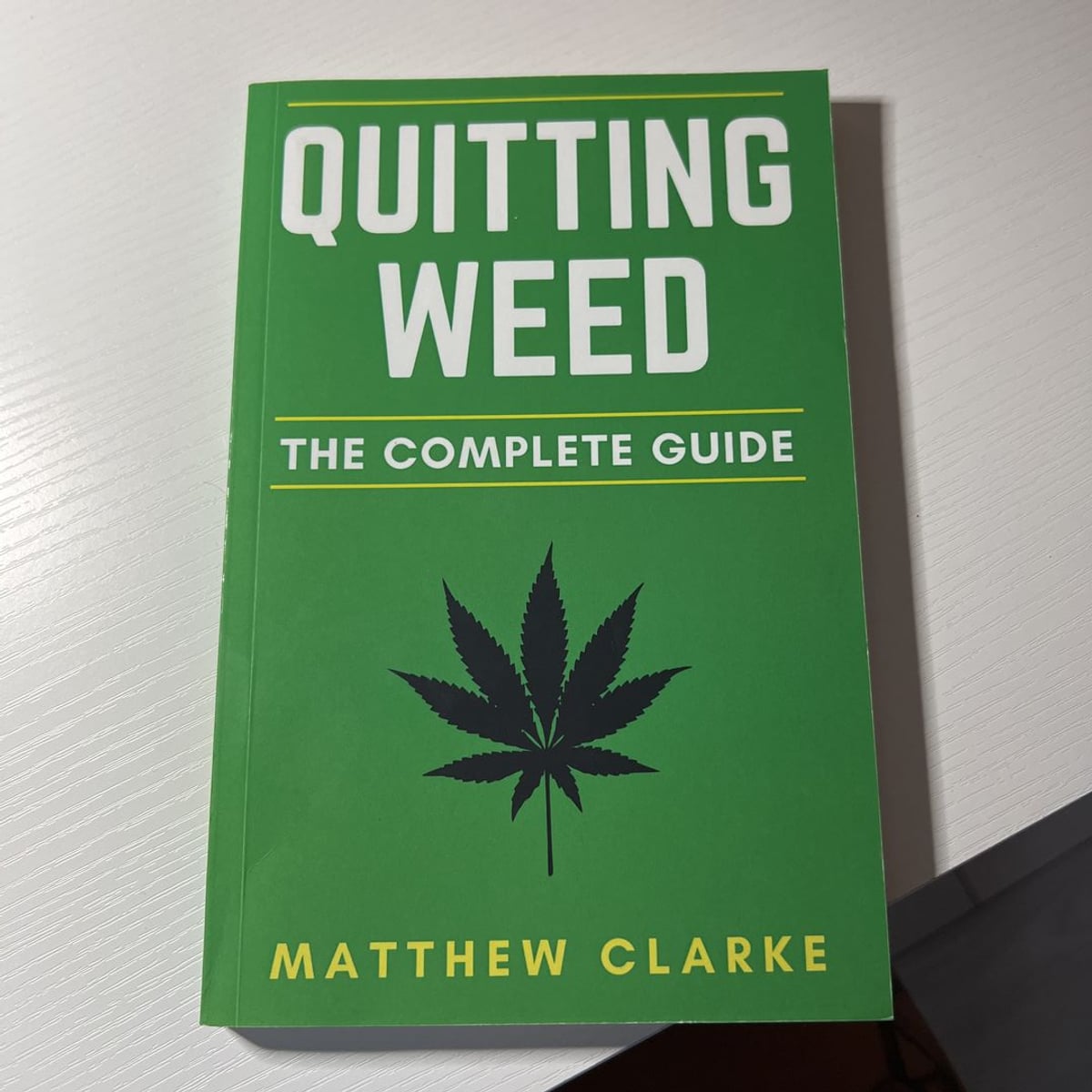 Quitting Weed by Matthew Clarke , Paperback | Pangobooks