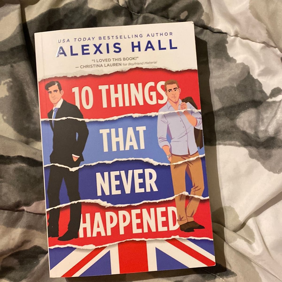 10 Things That Never Happened by Alexis Hall, Paperback | Pangobooks