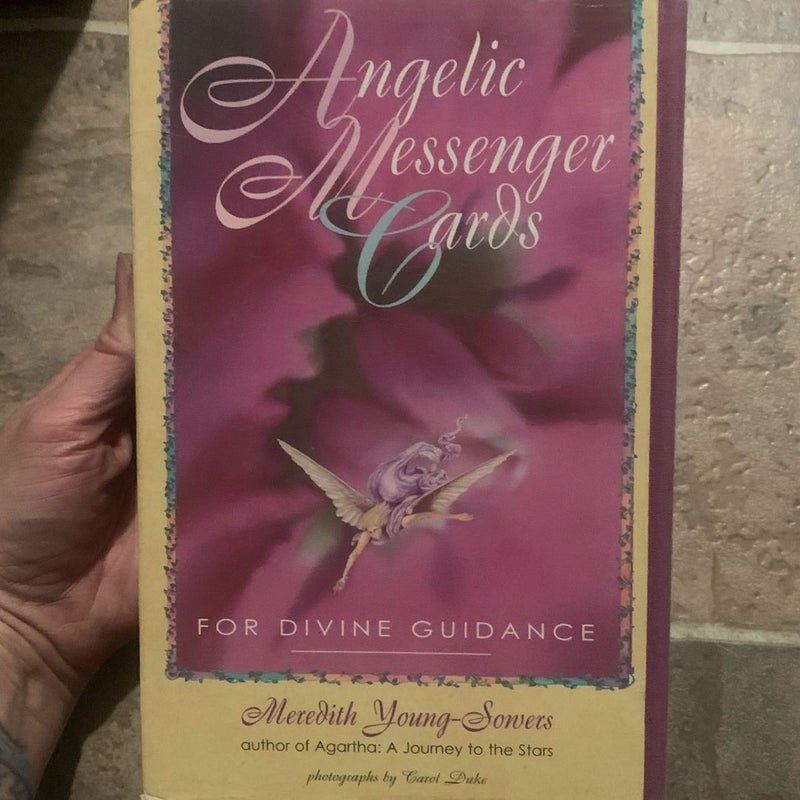 Angelic Messenger Cards by Meredith L. Young-Sowers, Carol Duke
