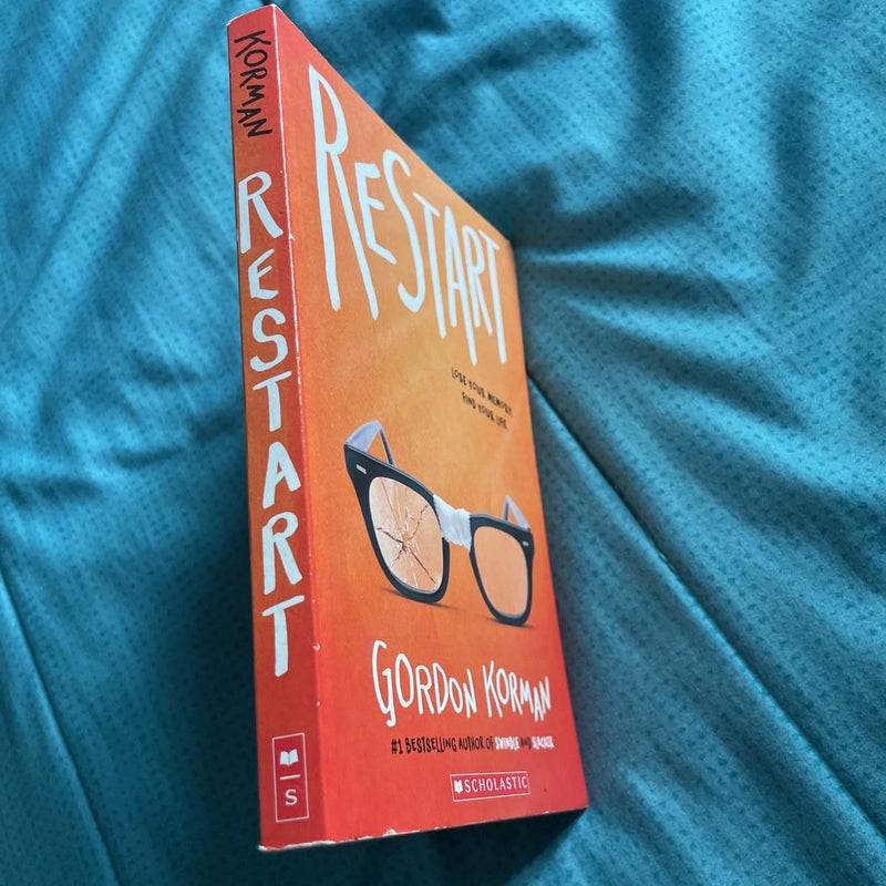 Restart by Gordon Korman , Paperback | Pangobooks