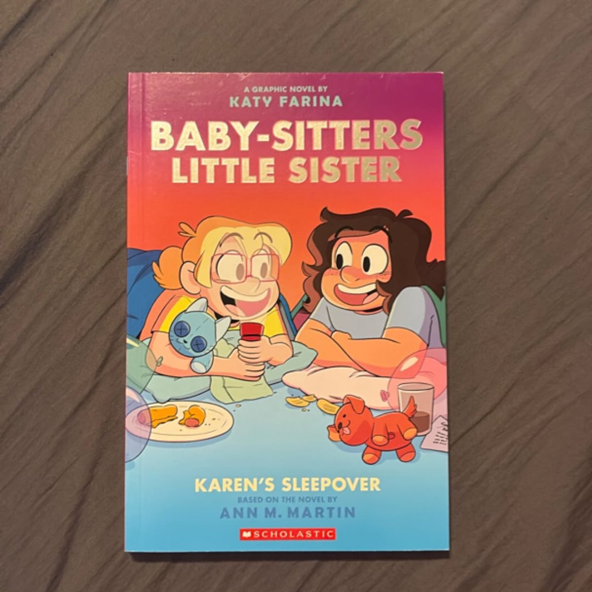 Karen's Sleepover: a Graphic Novel (Baby-Sitters Little Sister #8) by ...