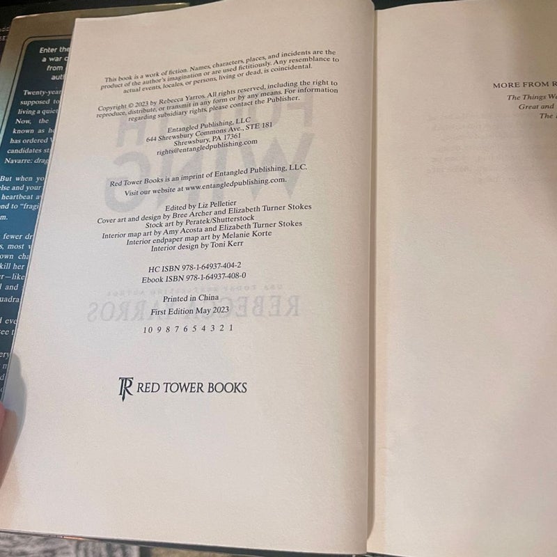 Fourth wing 1st editions by Rebecca yaros , Hardcover | Pangobooks