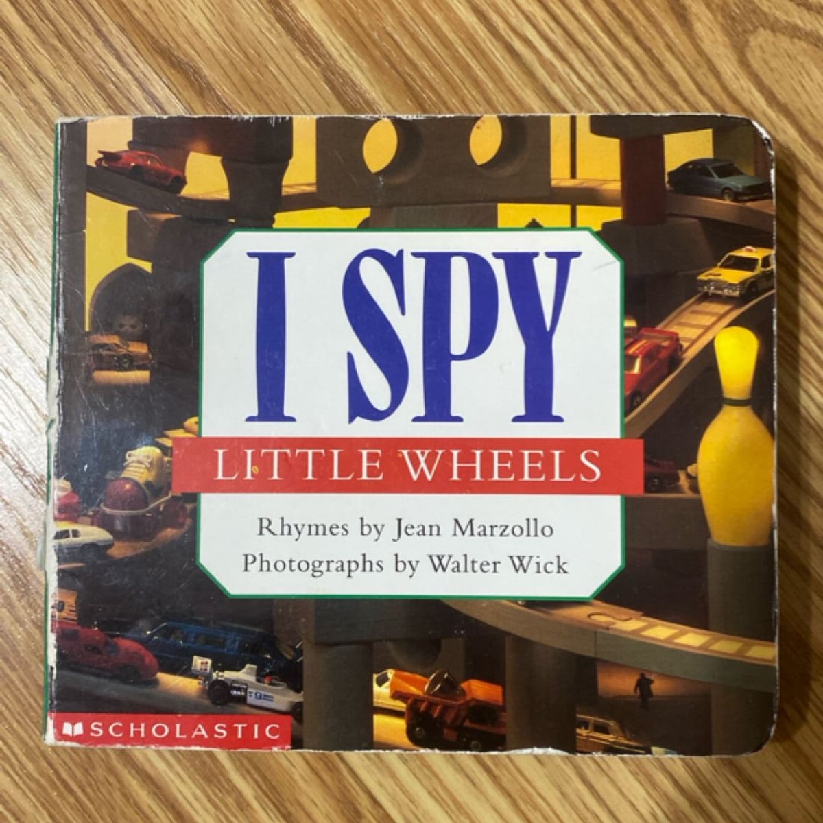 I Spy Little Wheels by Jean Marzollo
