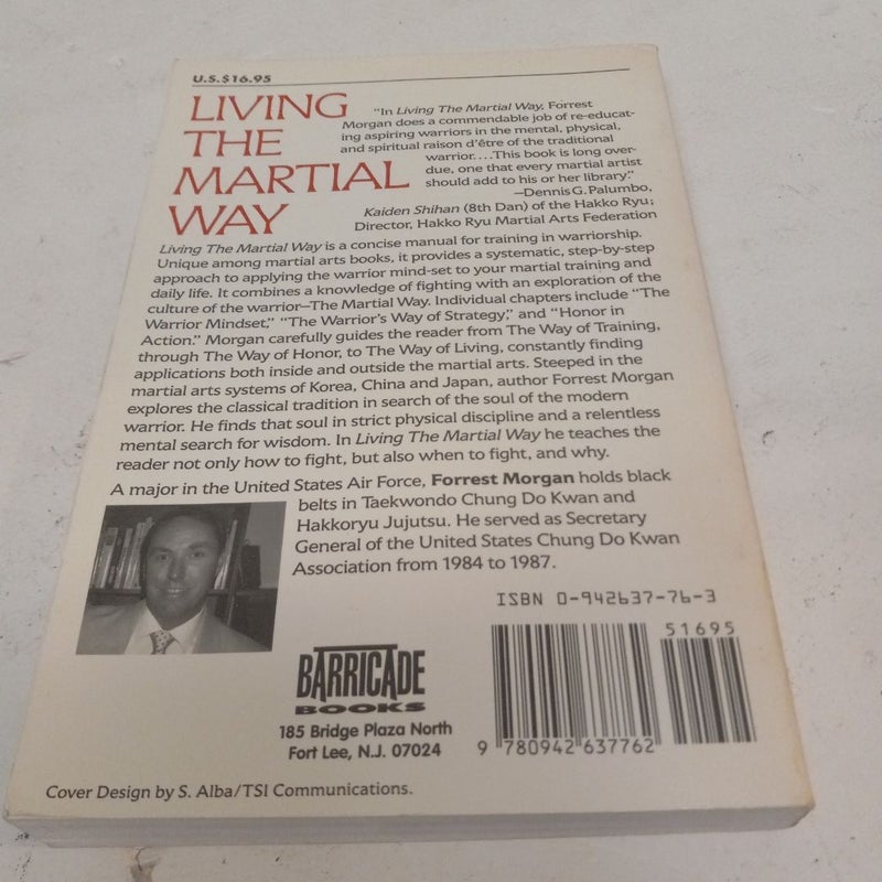 Living the Martial Way by Forrest E. Morgan, Paperback | Pangobooks