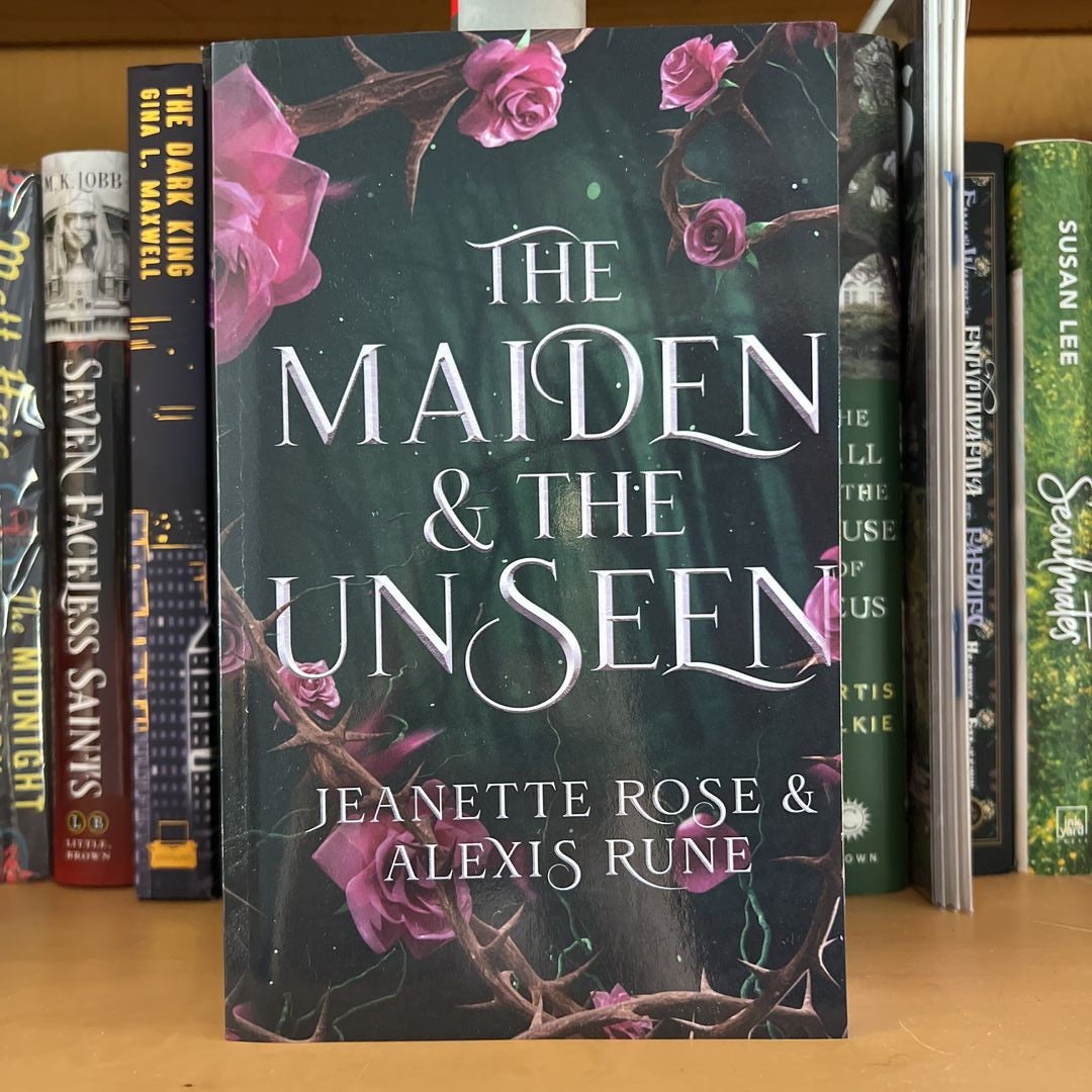 The Maiden & the Unseen by Alexis Rune, Paperback | Pangobooks